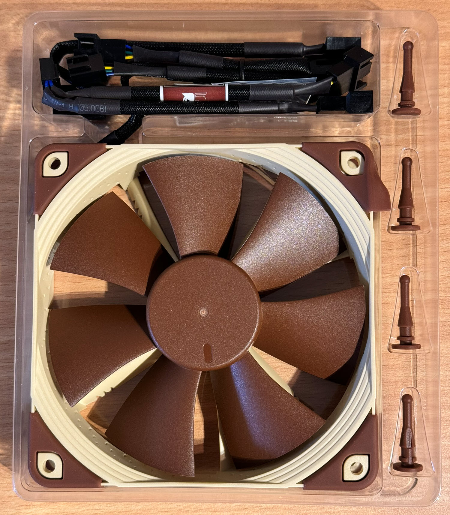 Making a Dell PowerEdge T320 quieter